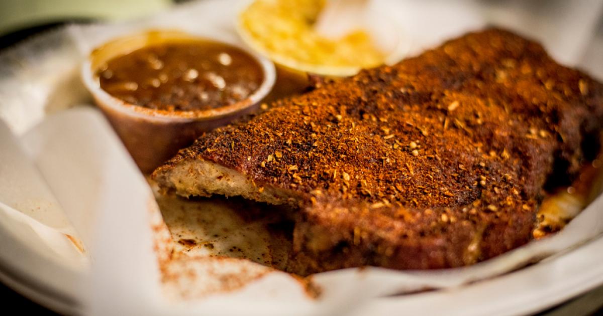 A Neighborhood Guide to Memphis Barbecue | Memphis Travel